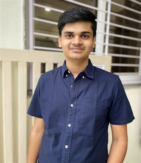 about samyak jain medium