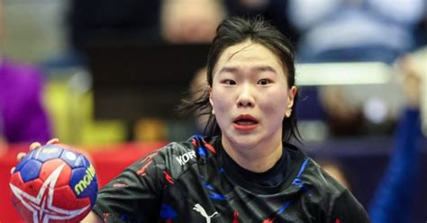 女핸드볼 세계선수권 1차전서 노르웨이에 19대34 패