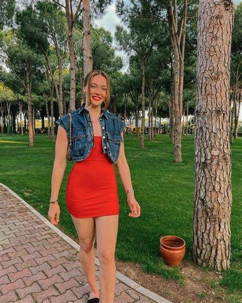 Zehra Güneş Formda Vücudunu Böyle Koruyor Son Dakika Magazin Haberleri Sayfa 9