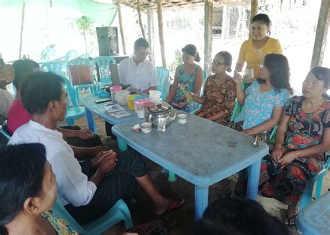 မာန်အောင်မြို့နယ်တွင် မိုခါ မုန်တိုင်းဒဏ်ခံခဲ့ရသည့် ပြည်သူများအား တိုင်းရင်းဆေးဖြင့်ကျန