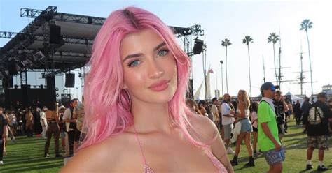 Sami Sheens Hottest Looks Pasties Lingerie And Bikinis Us Weekly