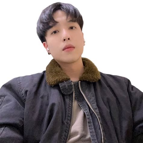 5 Amber 0708 • Threads Say More