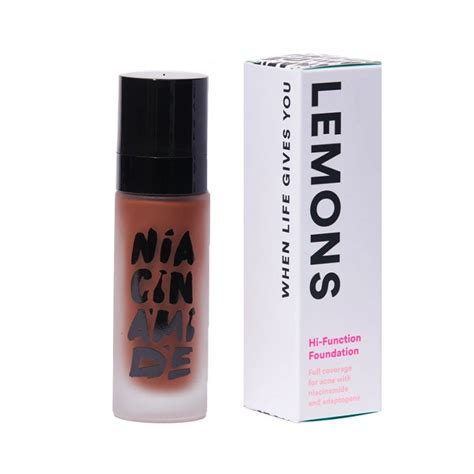 5 Silicone Based Foundations Perfect For Oily Skin