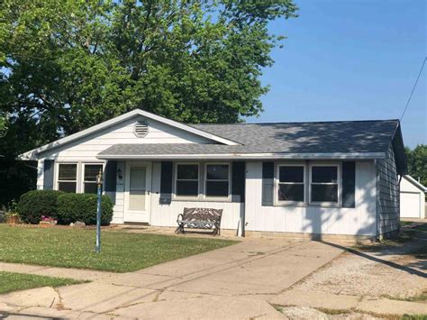 1 Azuba Ln Columbia City In 46725 See Est Value Schools And More