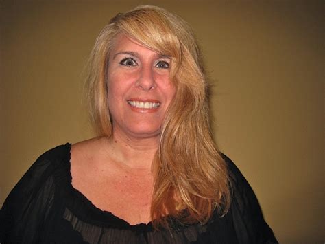 Amy Galvan Co Owner Aesthetician And Massage Therapist Entourage Salon