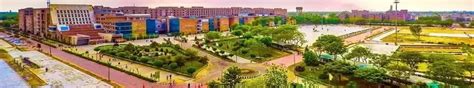 lpu cse average package inr 7 92 lpa check cse highest package