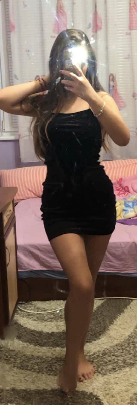 Searching For New Sluts To Control Scrolller