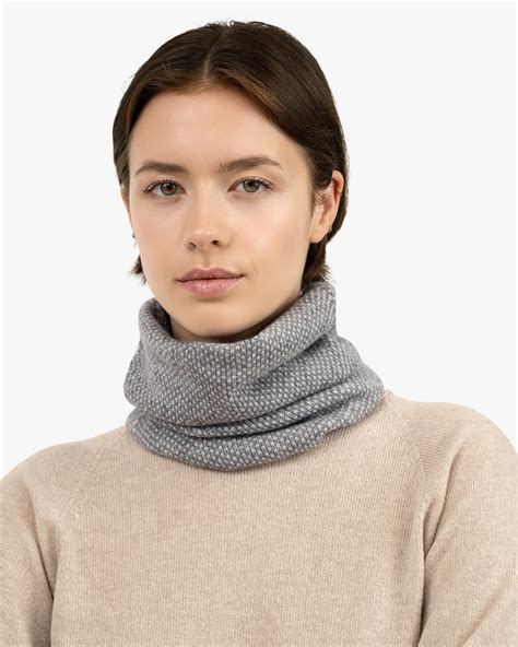 Two Tone Cashmere Neck Warmer Medium Grey Maisoncashmere