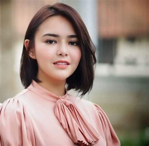 Andin Kharisma Putri Cipeundeuy