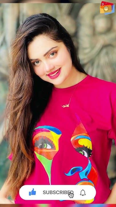 සමහර රූප තියෙනවා දෙවියෝ වෙලාව අරගෙන නිවී සැනසිල්ලේ මවපු💐🥰💞🥰💐 Love Viral Actress