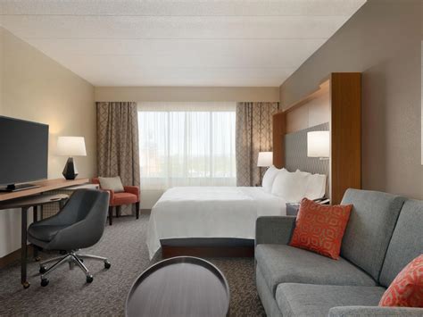 Council Bluffs Hotel Rooms Holiday Inn Hotel And Suites Council Bluffs