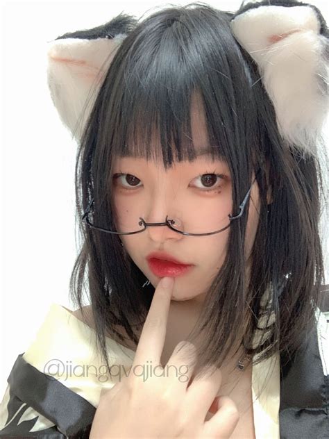 江江酿酿 On Twitter 怎么感觉又可爱又丑没有自贬博得关注的意思