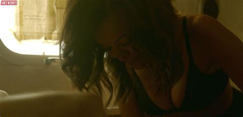 Heather Hemmens Nude Pics Page 1