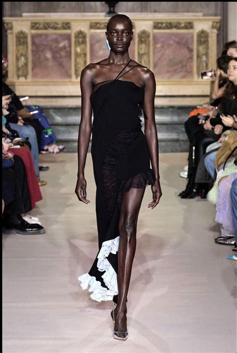 Ester Manas Fw 23 Show Ester Manas