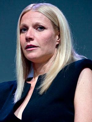 Oops For Goop Gwyneth Paltrow Endorsed Beauty Line Caught In M Lawsuit Over Fishy Secret
