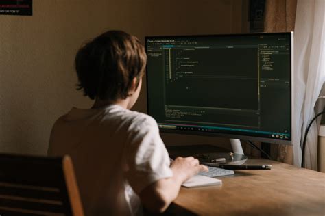 15 text editor terbaik untuk programmer ngoding jadi lebih seru