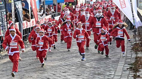 지구촌톡톡 빨간색으로 대동단결산타클로스 달리기 대회 外