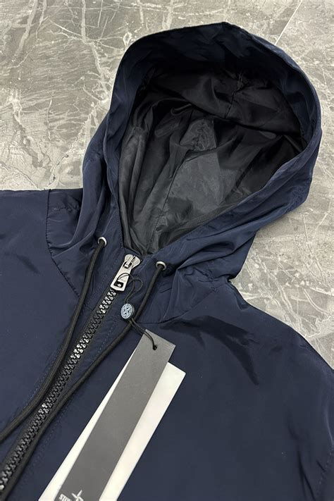 Stone Island Мужская тёмно-синяя ветровка сompass-patch