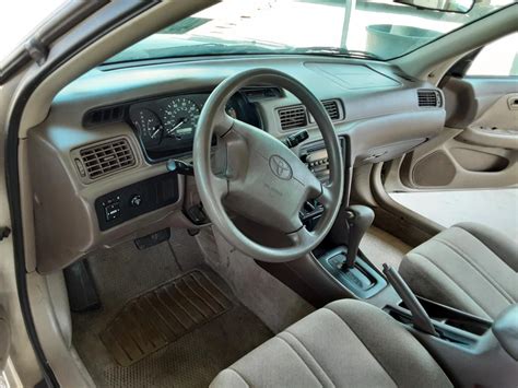2000 Toyota Camry Interior