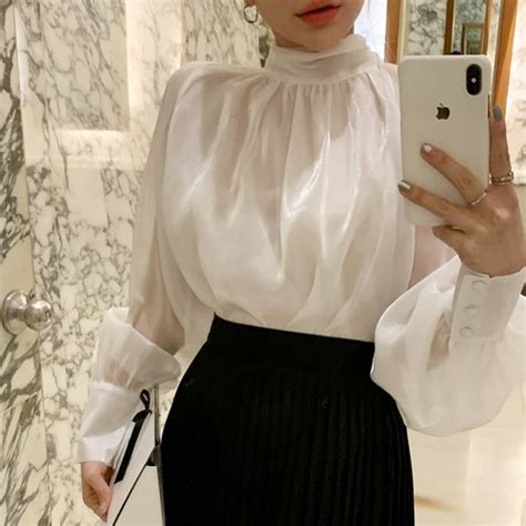 파인스토리 하이넥 뒷 리본 퍼프 소매 우아한 블라우스 오간자블라우스
