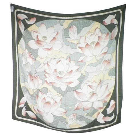 Hermès Square Hermes Lotus Flower Khaki Silk Ref 131777 Joli Closet