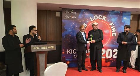 Osman Butt On Linkedin Excellenceaward Hardworkpaysoff Gratitude Teamwork 21 Comments