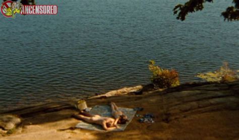 Naked Michelle Trachtenberg In Beautiful Ohio