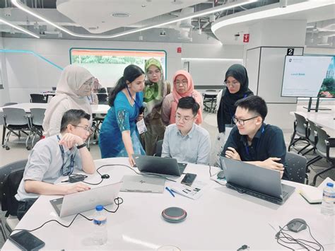 Two Day Workshop On Molecular Docking And Molecular Dynamics Simulation Using Open Source