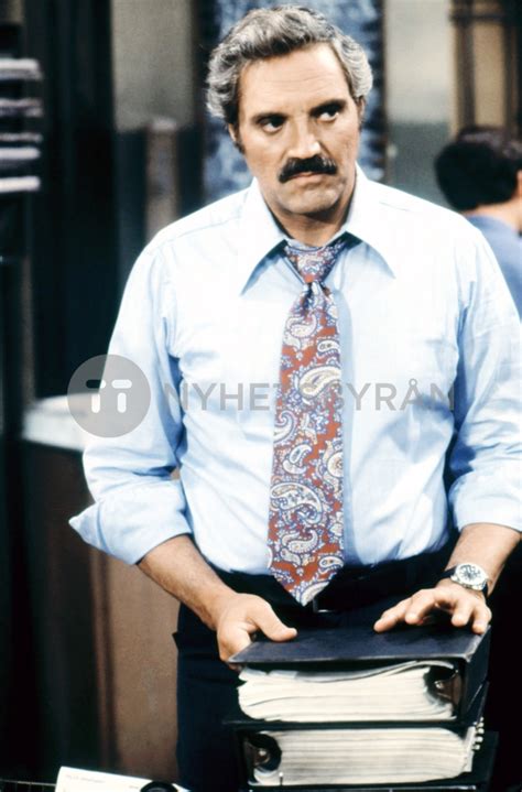 BARNEY MILLER Hal Linden 1975 82
