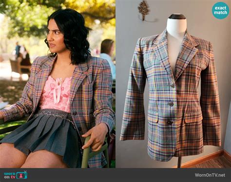 Wornontv Belas Plaid Blazer And Pink Floral Bustier Top On The Sex