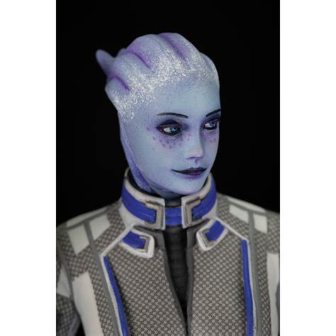 Liara Mass Effect Cosplay