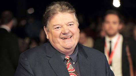 해리포터의 해그리드 역 배우 Robbie Coltrane 72세로 별세 Visla Magazine