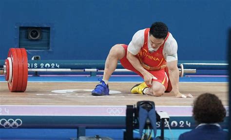 自责 对不起团队 无愧 对得起自己 石智勇流下伤心泪 朱尼安夏比 抓举 巴黎奥运会