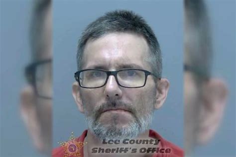 Pubity On Twitter BREAKING Florida Dad Shoots At Naked Man In Bed In Teen Daughters Room