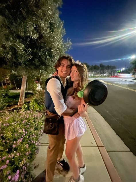 Rapunzel And Flynn Rider Couple Costume How Can This