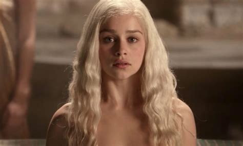 Emilia Clarke The Story Of Her Battle With Brain Aneurysms And Strokes During Game Of Thrones