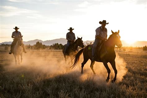 Dude Ranches For Guys Getaways In Montana 9 Top Picks Roaming Montana