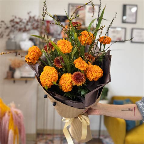 Marigold Bouquet Seasonal Fall Flowers Flowers In Springfield Va