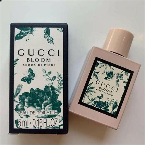 Купить зелёные духи Gucci Bloom Acqua Di Fiori — женская туалетная вода ...