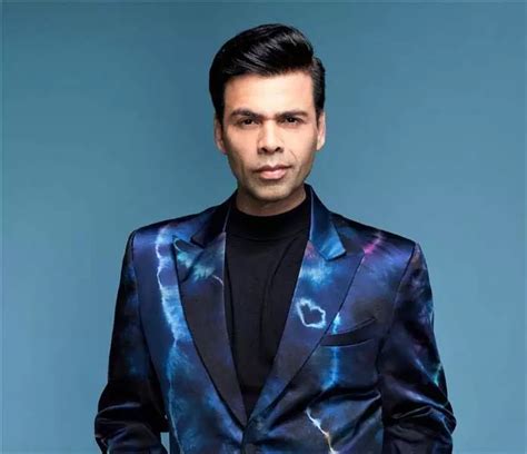 Karan Joharकरण जौहर ने बताया बड़े और ओवर साइज कपड़े क्यों पहनते हैं Karan Joharकरण जौहर ने