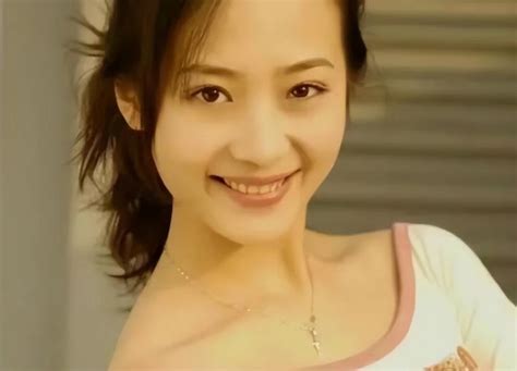 曲栅栅拍戏养黄海波8年，勉强维持生活，拍完《狂飙》才有所好转 腾讯新闻