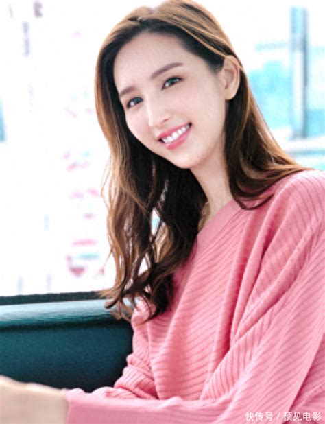 宅男女神”何傲儿：26岁委身大51岁的林建名，债务还清潇洒离去 360娱乐，你开心就好