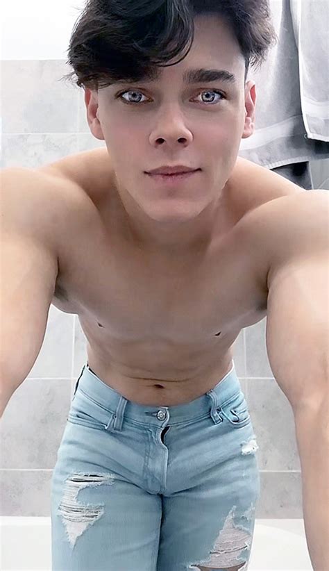 Bulges Open Flies Photo BabeFriendTV Com