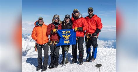 Marine Amputee Kirstie Ennis Makes History Atop Denali We Are The Mighty