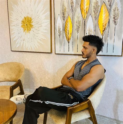 Fitgeek ප්‍රසිද්ද ක්‍රීඩකයන් Energy Drink බීල ක්‍රීඩා කරනව කියල හිතල ඔයාලත් බොනවනම් ඔයාල පව්