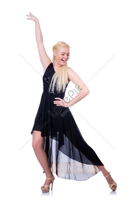 전통 춤을 추는 여성 무용수 사진 무료 다운로드 Lovepik