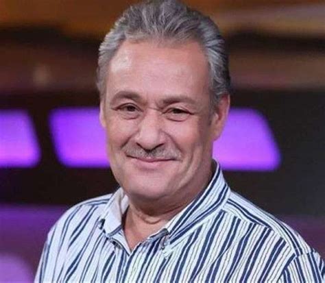 فاروق الفيشاوي قصة حب لم تكتمل مع ليلى علوي وزواج لم يستمر من سهير