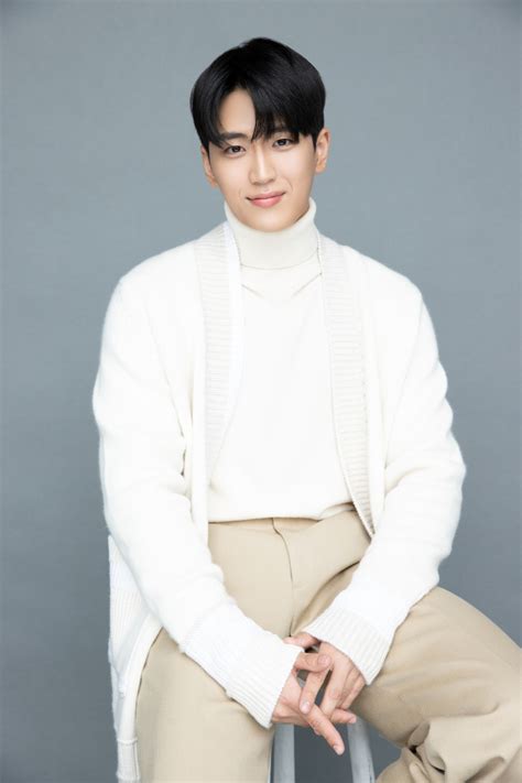 Actor Kim MinChul To Star In Netflix Series Hierarchy Discover Latest K Pop News K Drama