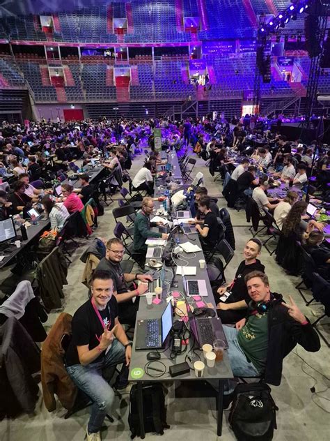 volodymyr mokhun on linkedin hackathon hackyeah2024