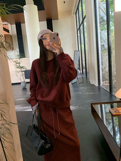 루루홀릭 코디세트 커프스티칭 맨투맨 롱스커트 세트 트레이닝 세트 Se5037